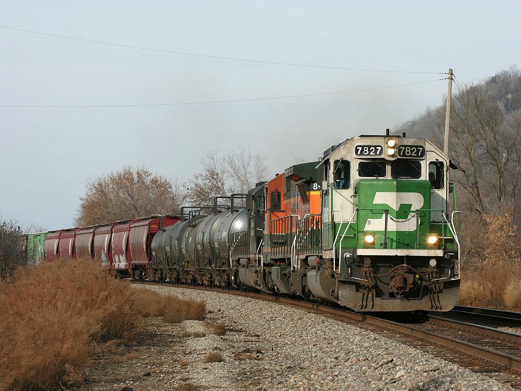BNSF 7827